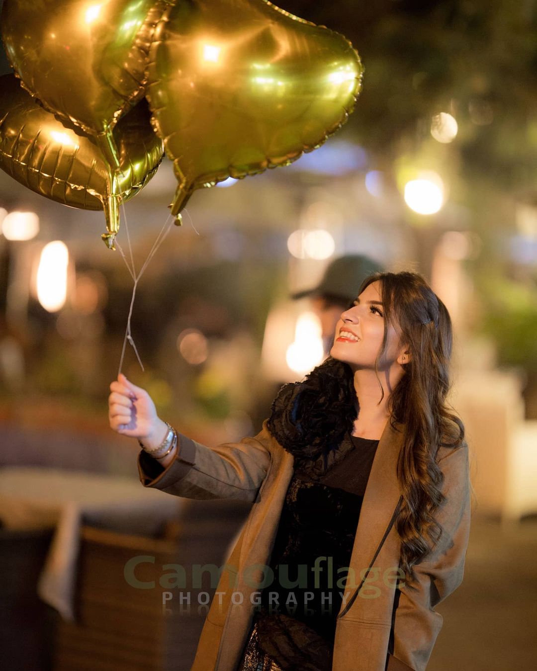 Recent Casual Shoot Of Gorgeous Dananeer Mobeen | Reviewit.pk