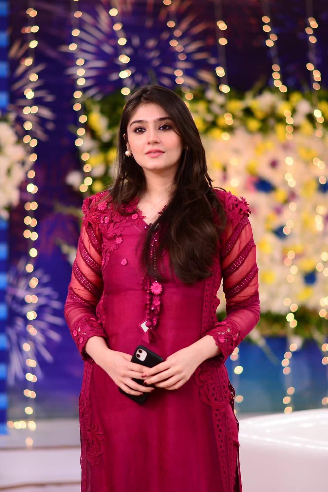 Anum Fayyaz and Durrefishan Saleem Pictures from GMP | Reviewit.pk