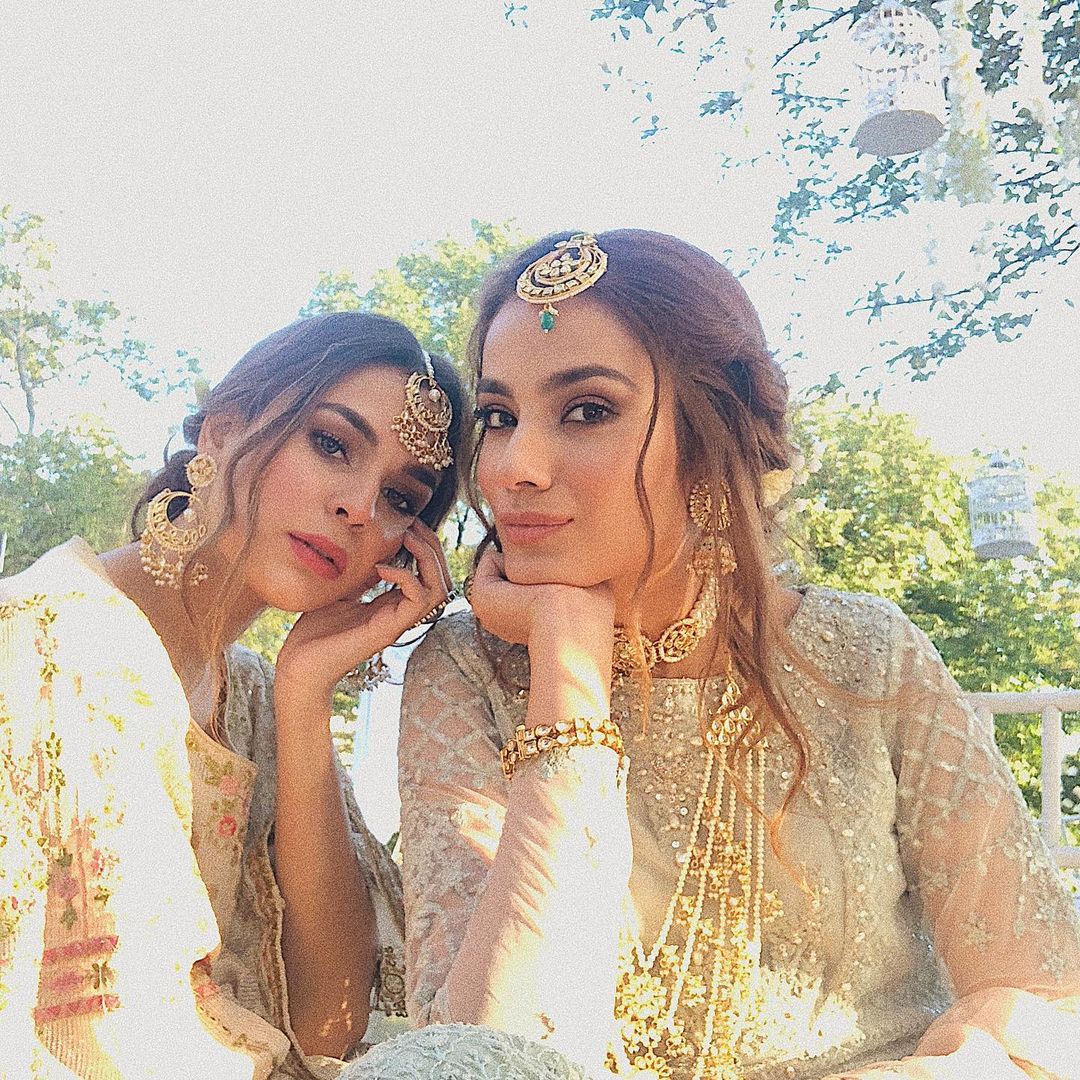 Unseen Pictures Of Model And Actress Mahenur Haider | Reviewit.pk