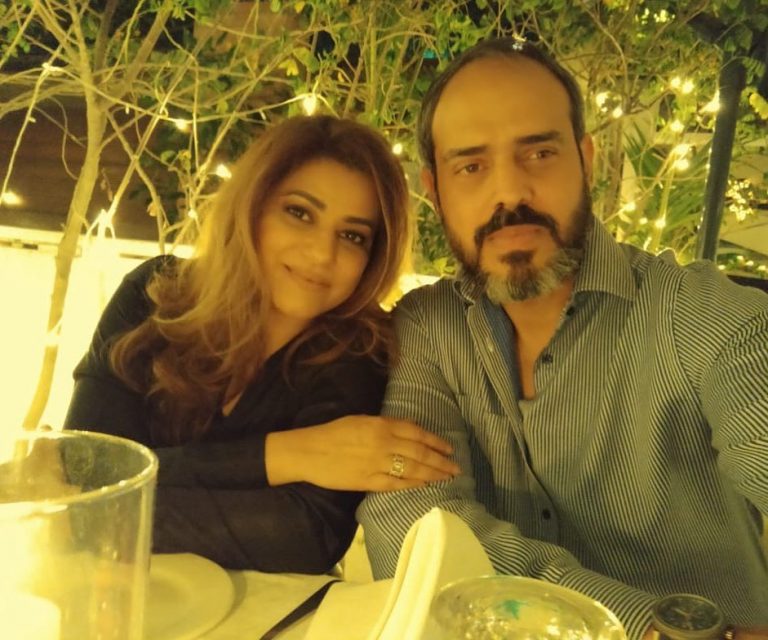 Mariam Mirza Pictures With Husband | Reviewit.pk