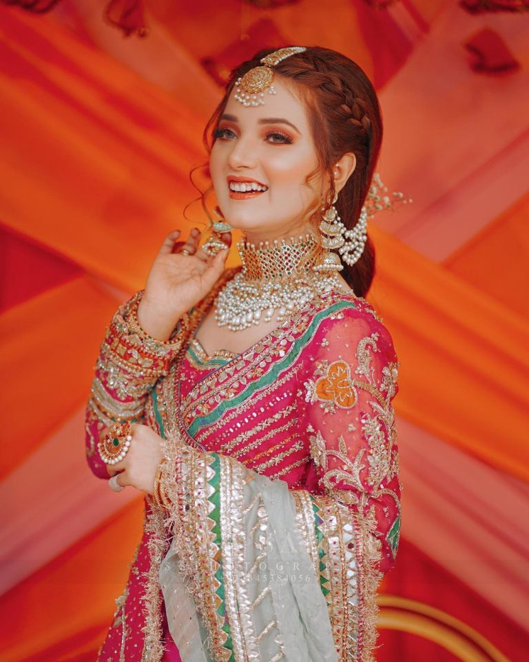 Tik Tok Star Rabeeca Khan Looks Vibrant In Her Latest Bridal Shoot ...