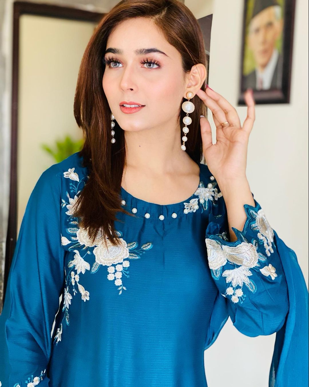 Sumaiyya Bukhsh Looking Gorgeous In Exquisite Bridal Attire | Reviewit.pk