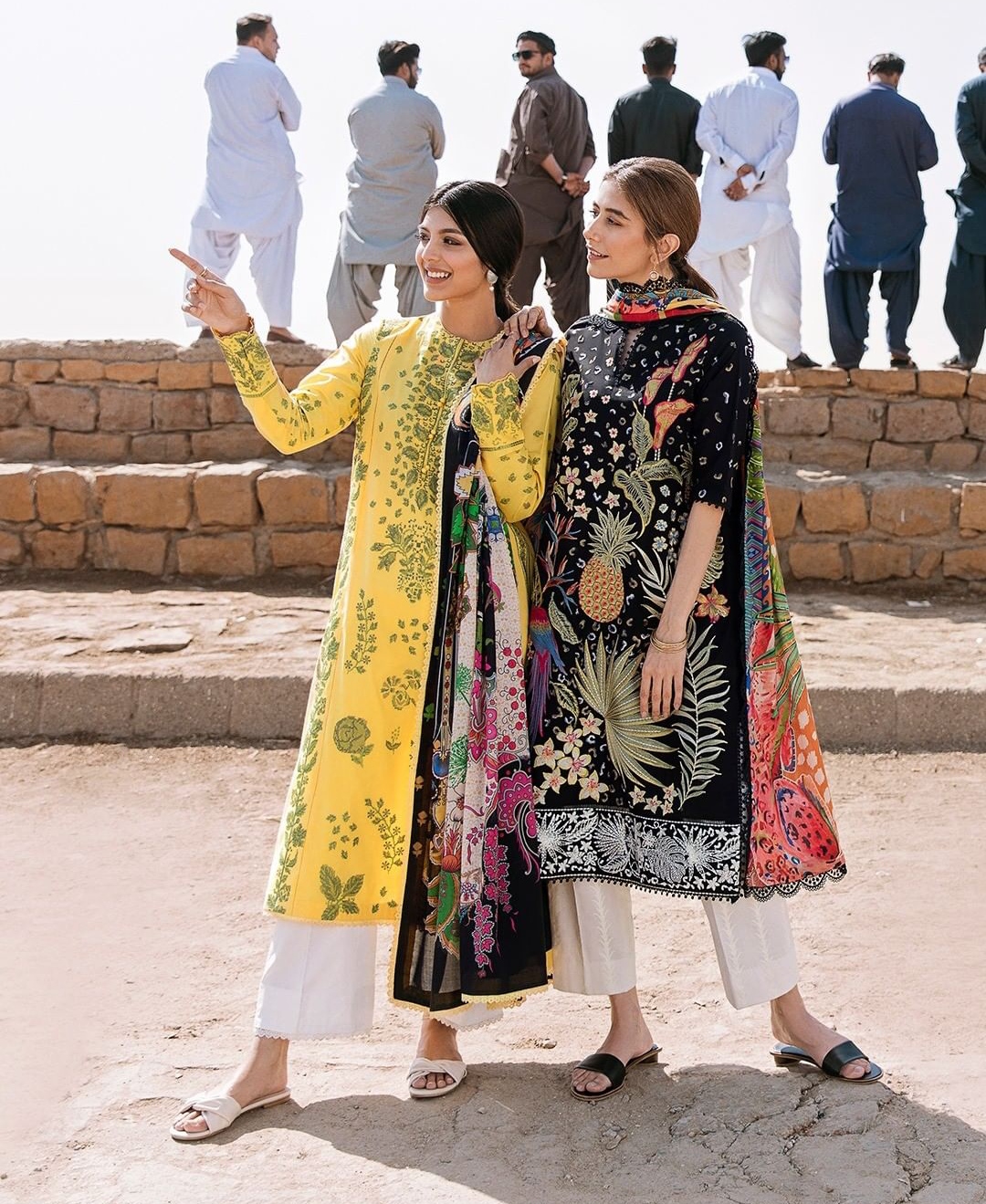 Beautiful Zaha Summer Lawn Collection 2021 | Reviewit.pk