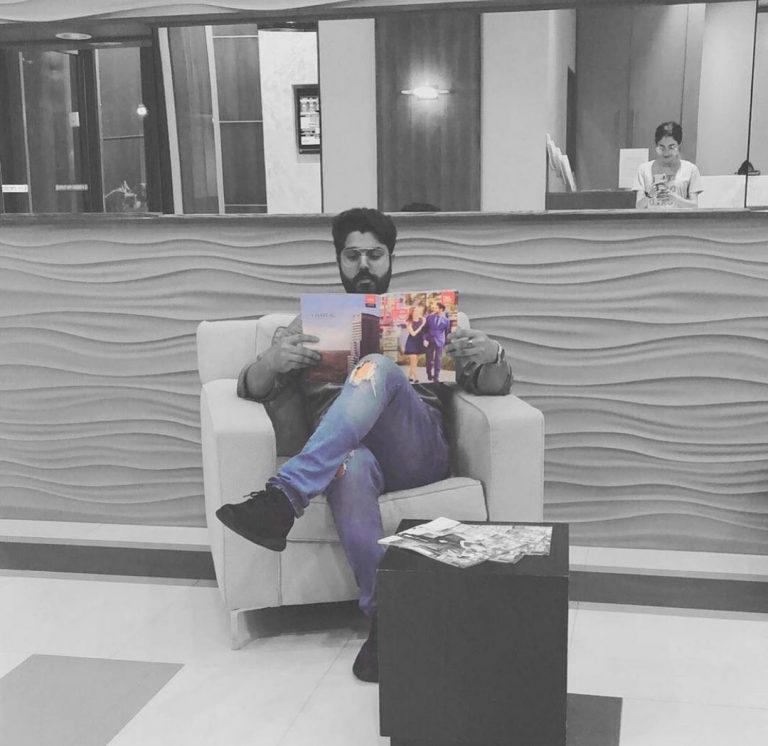 Loveliest Photos of Zaviyar Nauman Ejaz With His Family and Friends ...