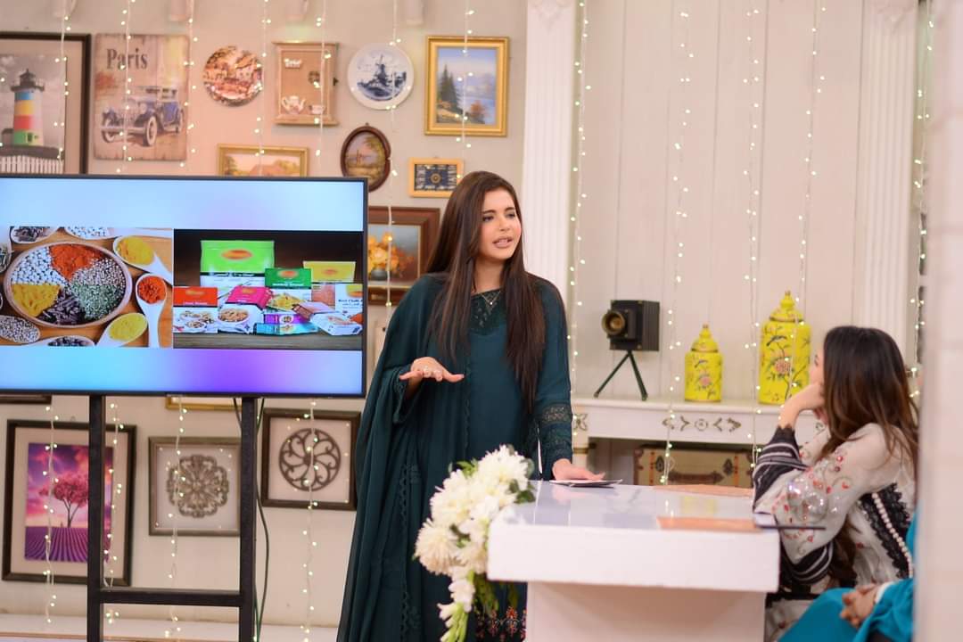 Nida Yasir Congratulates and Recalls Moment When Sohai First Introduced ...