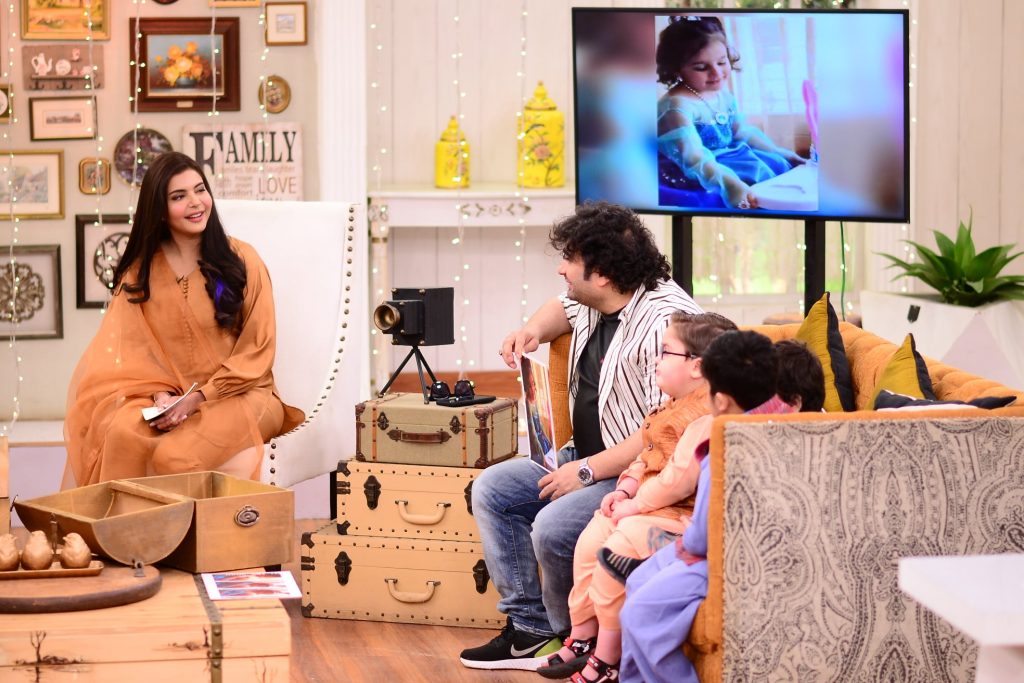 News Anchor Kiran, Danish Nawaz, Samra and Ahmed Shah in GMP | Reviewit.pk