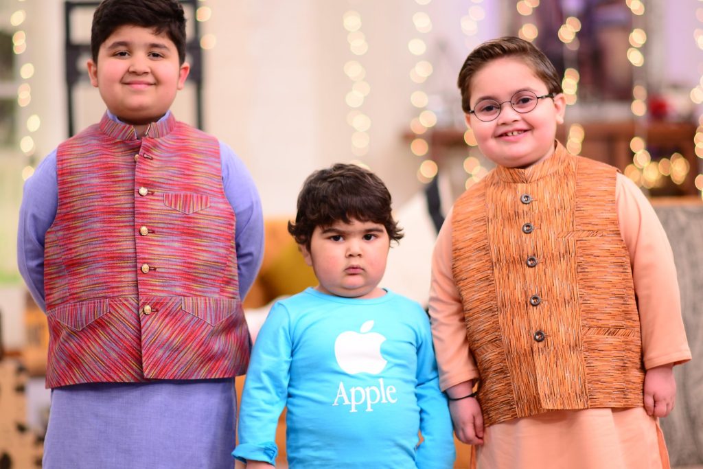 News Anchor Kiran, Danish Nawaz, Samra and Ahmed Shah in GMP | Reviewit.pk