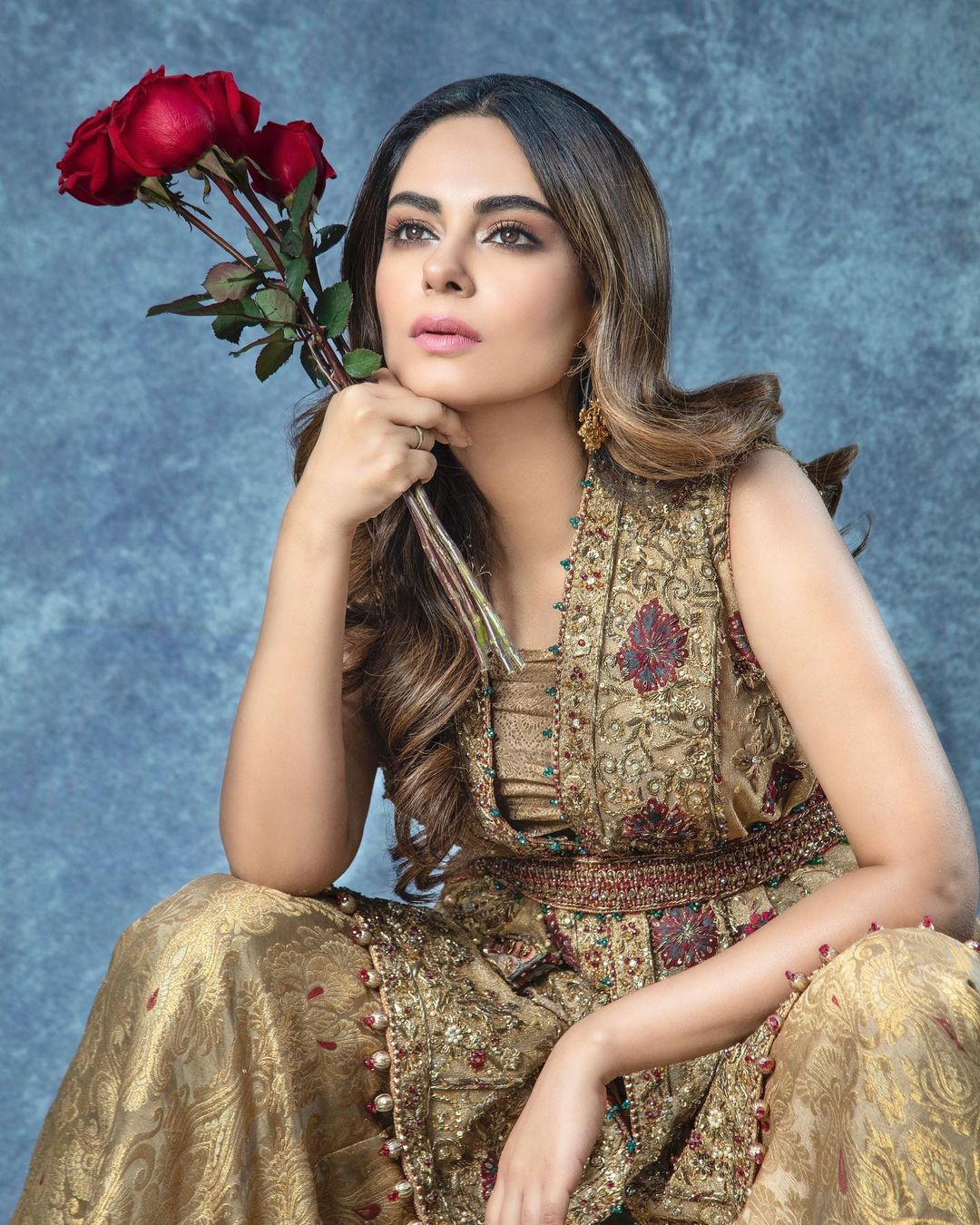 Amar Khan Looks Like A Dream In Her Latest Pictures | Reviewit.pk