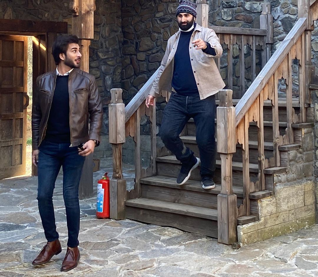 Imran Abbas Thanks Turkish Stars For His Warm Welcome During His Stay ...