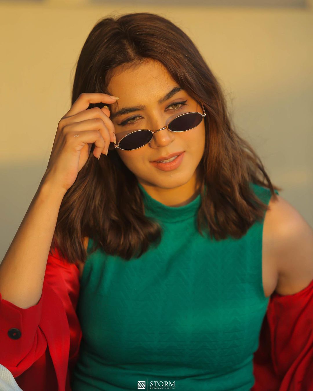 Mansha Pasha Looked Bewitching In Latest Photo Shoot | Reviewit.pk