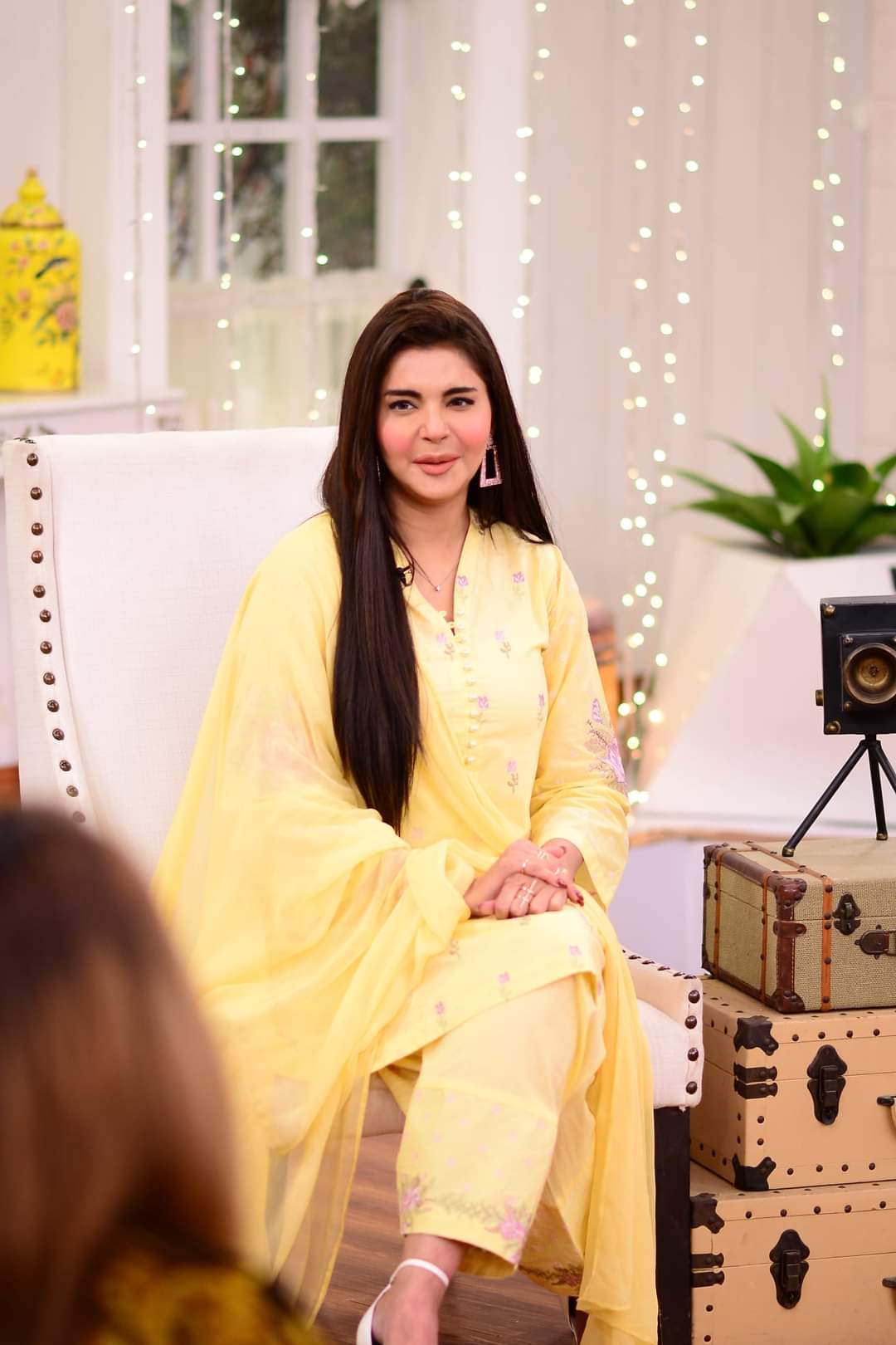 Javeria , Saud and Shabbir Jan Pictures From GMP | Reviewit.pk