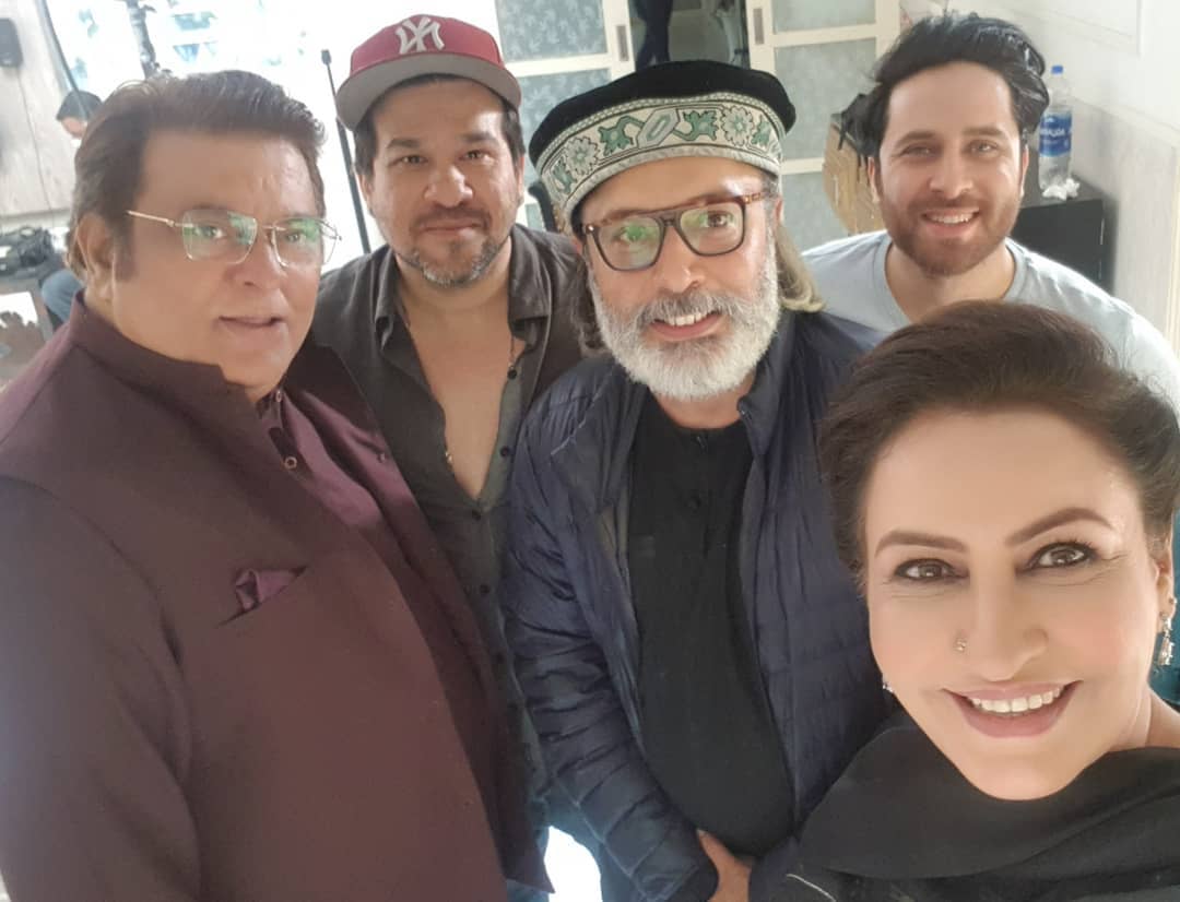 Beautiful Pictures of Saba Faisal With Co-Actors | Reviewit.pk