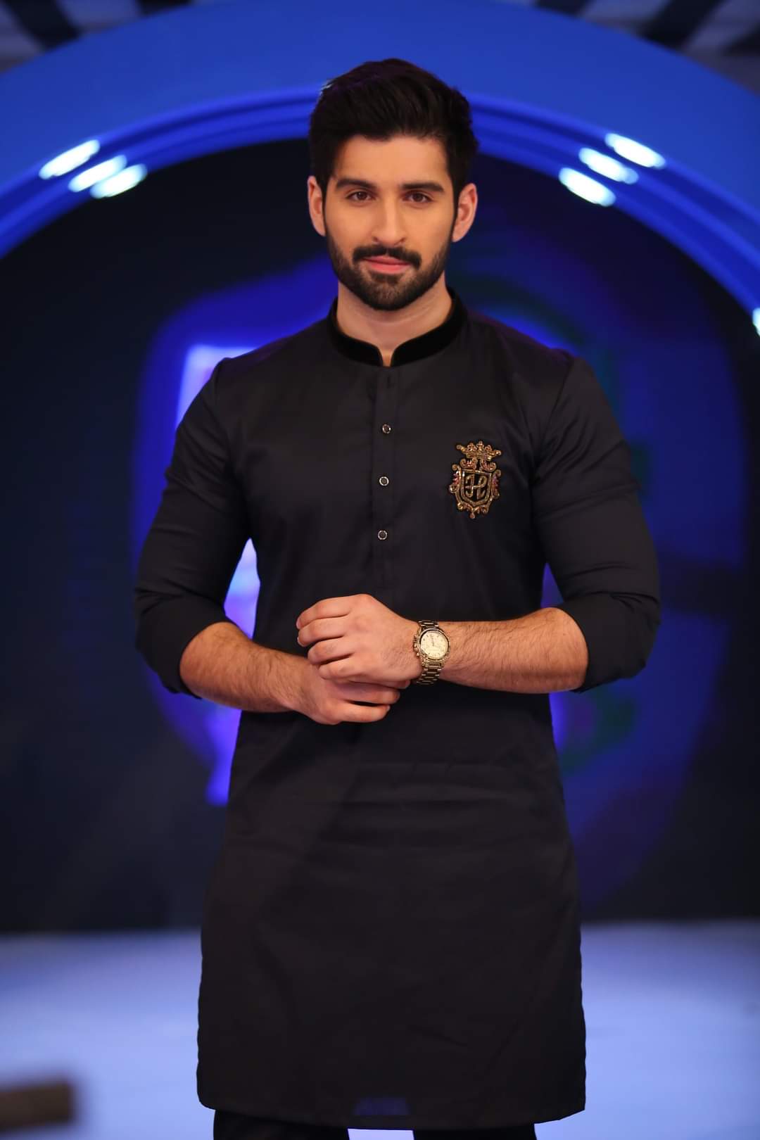 Muneeb Butt Shared Shocking Incident From The Sets Of Mujhe Vida Kar ...