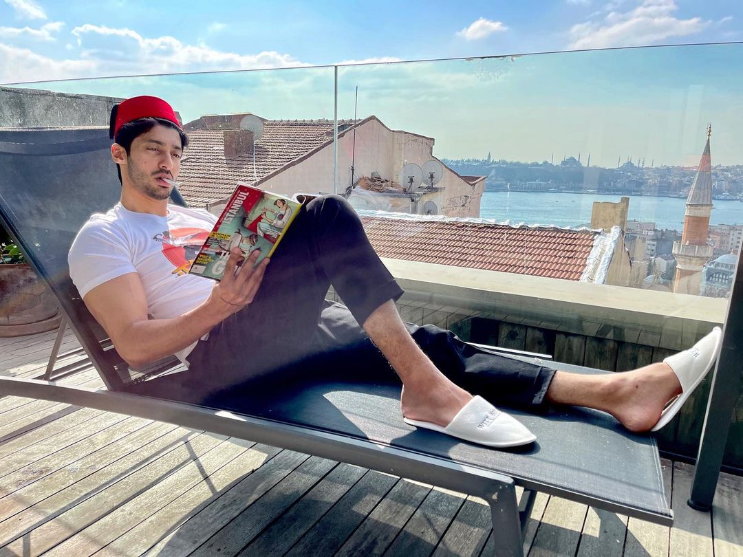 Actor Farhan Malhi Vacationing In Turkey | Reviewit.pk