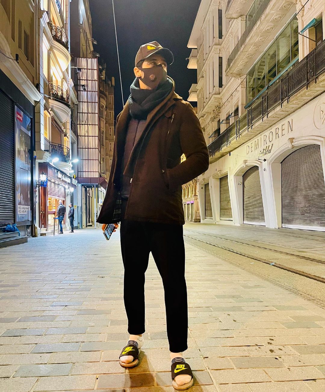 Actor Farhan Malhi Vacationing In Turkey | Reviewit.pk