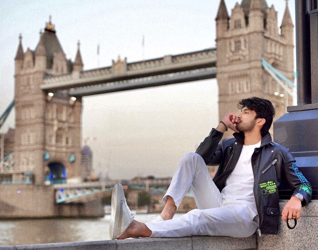 Actor Farhan Malhi Vacationing In Turkey | Reviewit.pk