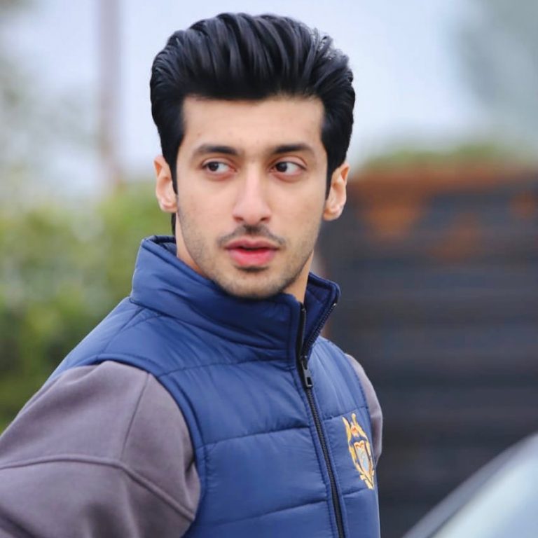 Actor Farhan Malhi Vacationing In Turkey | Reviewit.pk