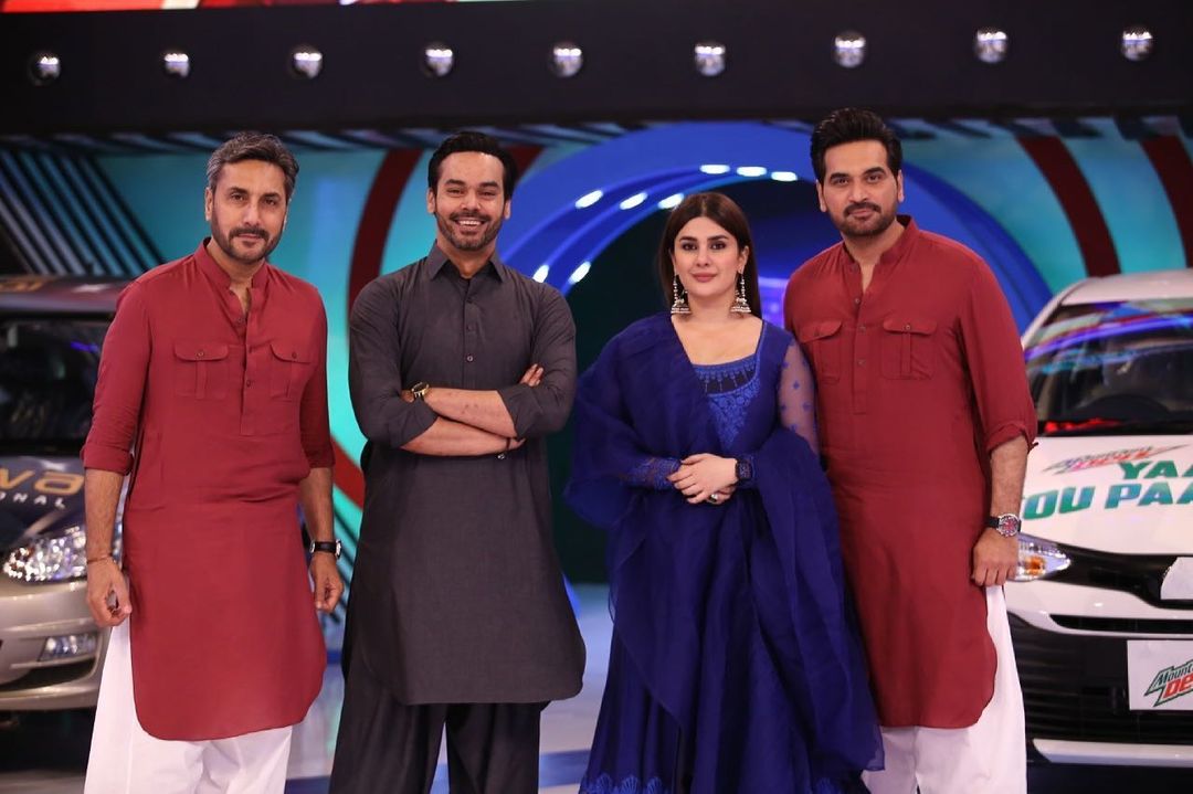 Celebrities' Pictures From The Set Of Jeeto Pakistan | Reviewit.pk