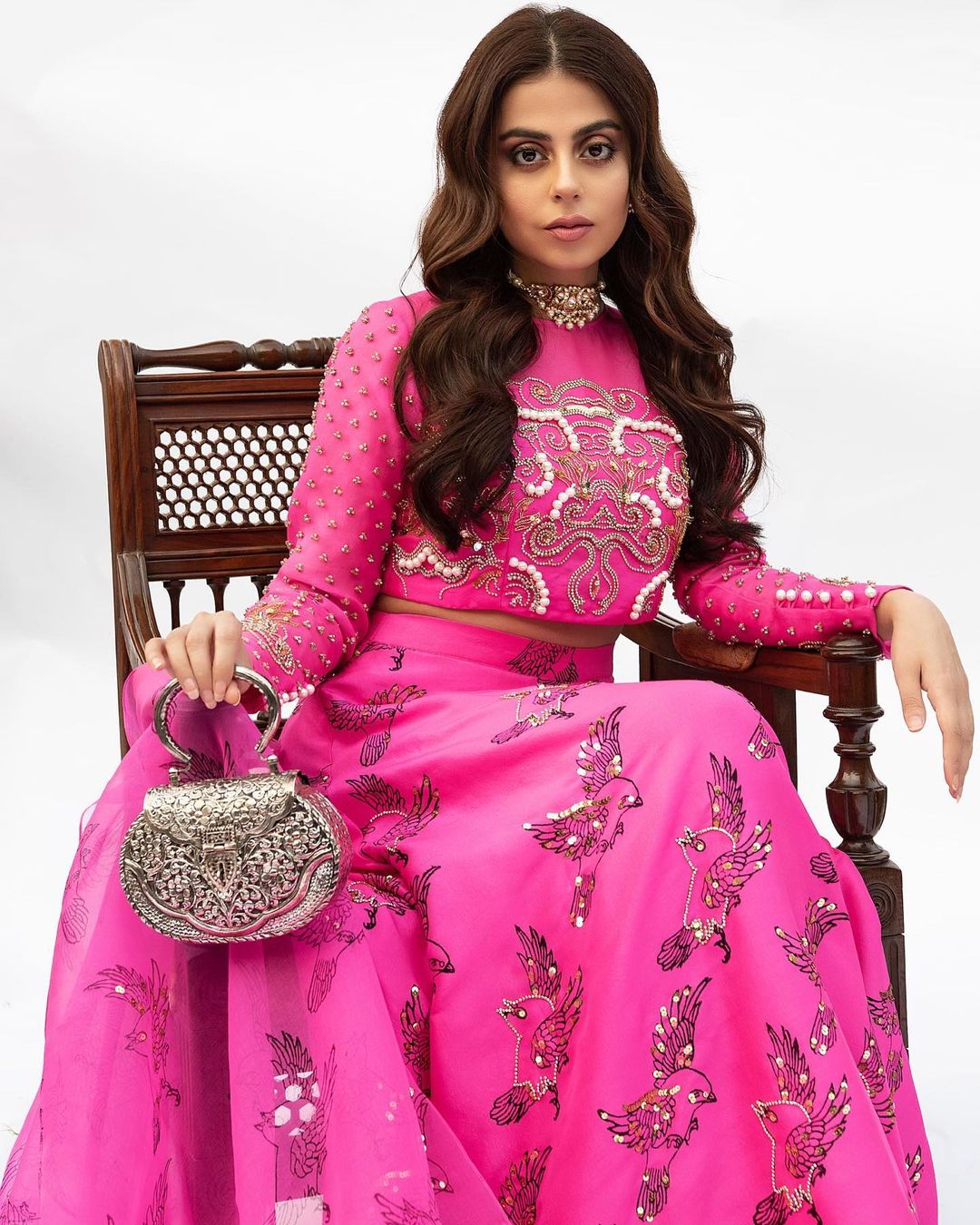 Yashma Gill Looks Drop Dead Gorgeous In Her Latest Shoot | Reviewit.pk