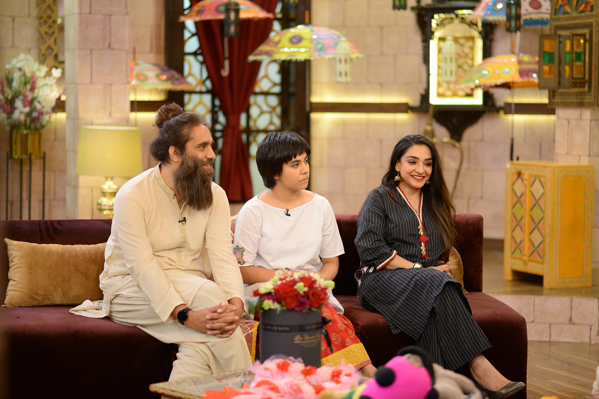 Ali Noor With His Wife Mandana And Daughter At Shan-e-Sahoor | Reviewit.pk
