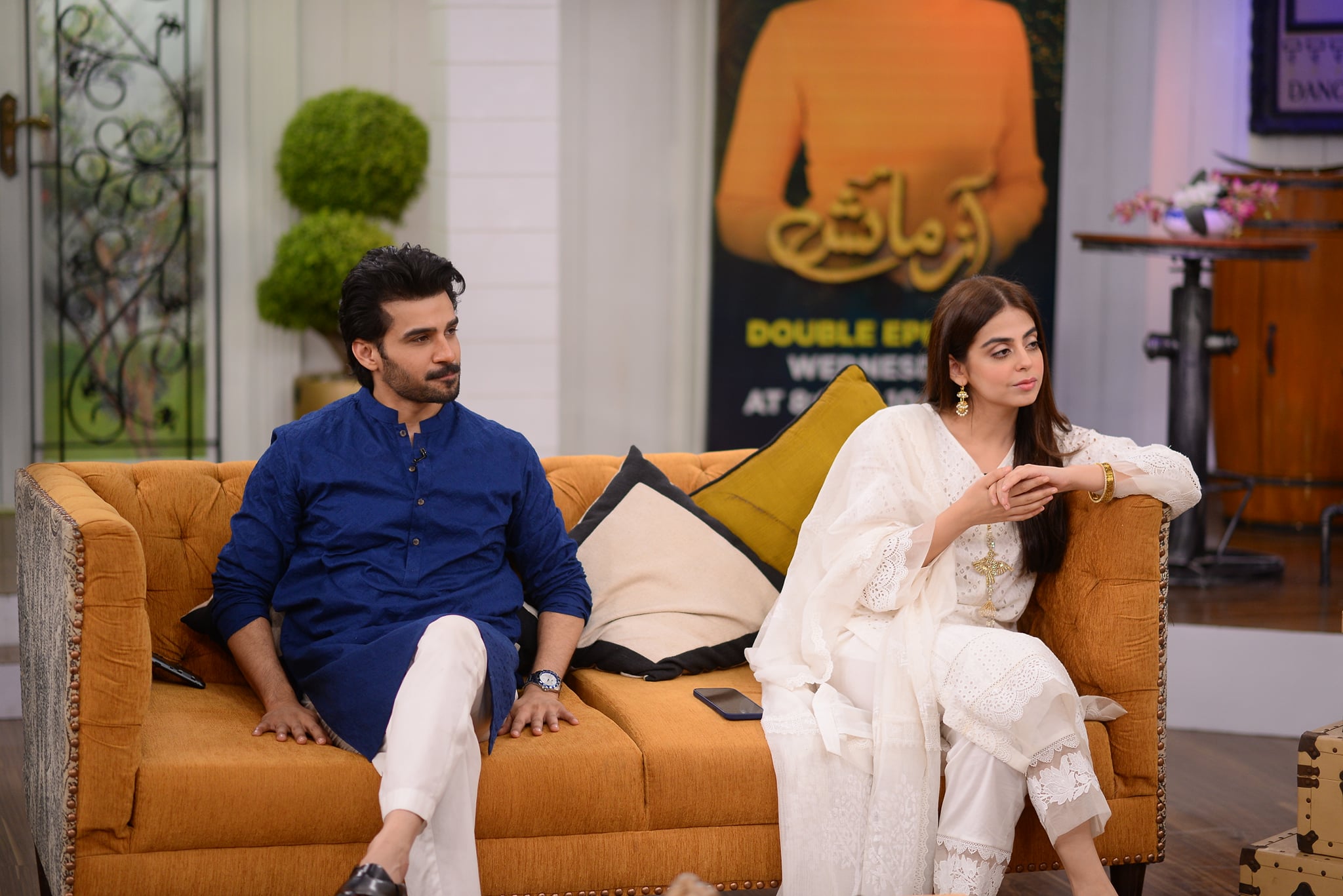 Cast Of Drama Serial "Azmaish" At The Set Of GMP | Reviewit.pk