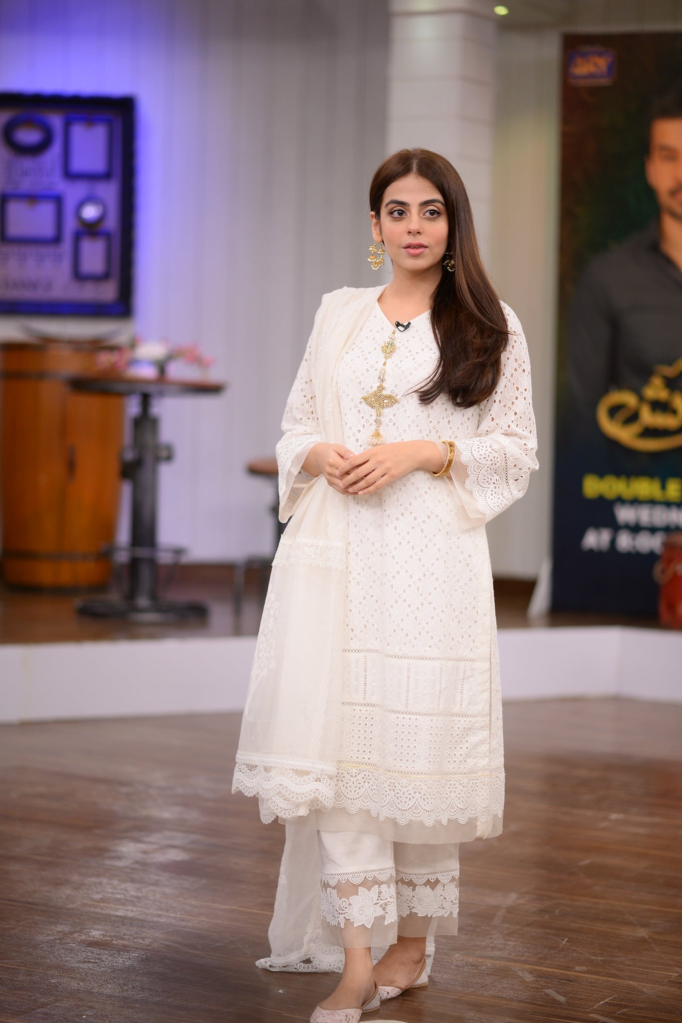 Cast Of Drama Serial "Azmaish" At The Set Of GMP | Reviewit.pk