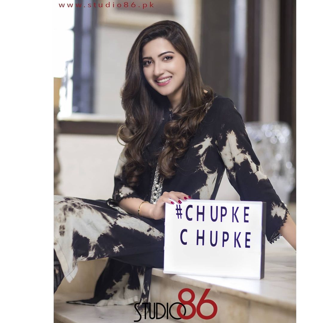 Drama Serial Chupke Chupke Cast Photoshoot | Reviewit.pk