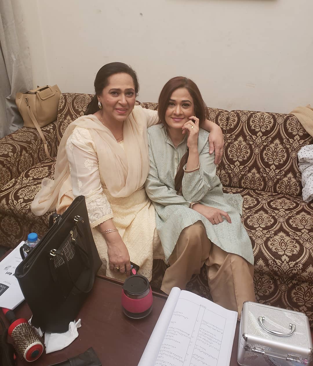 Here's What Ismat Zaidi Requested To Her Husband Before Divorce ...