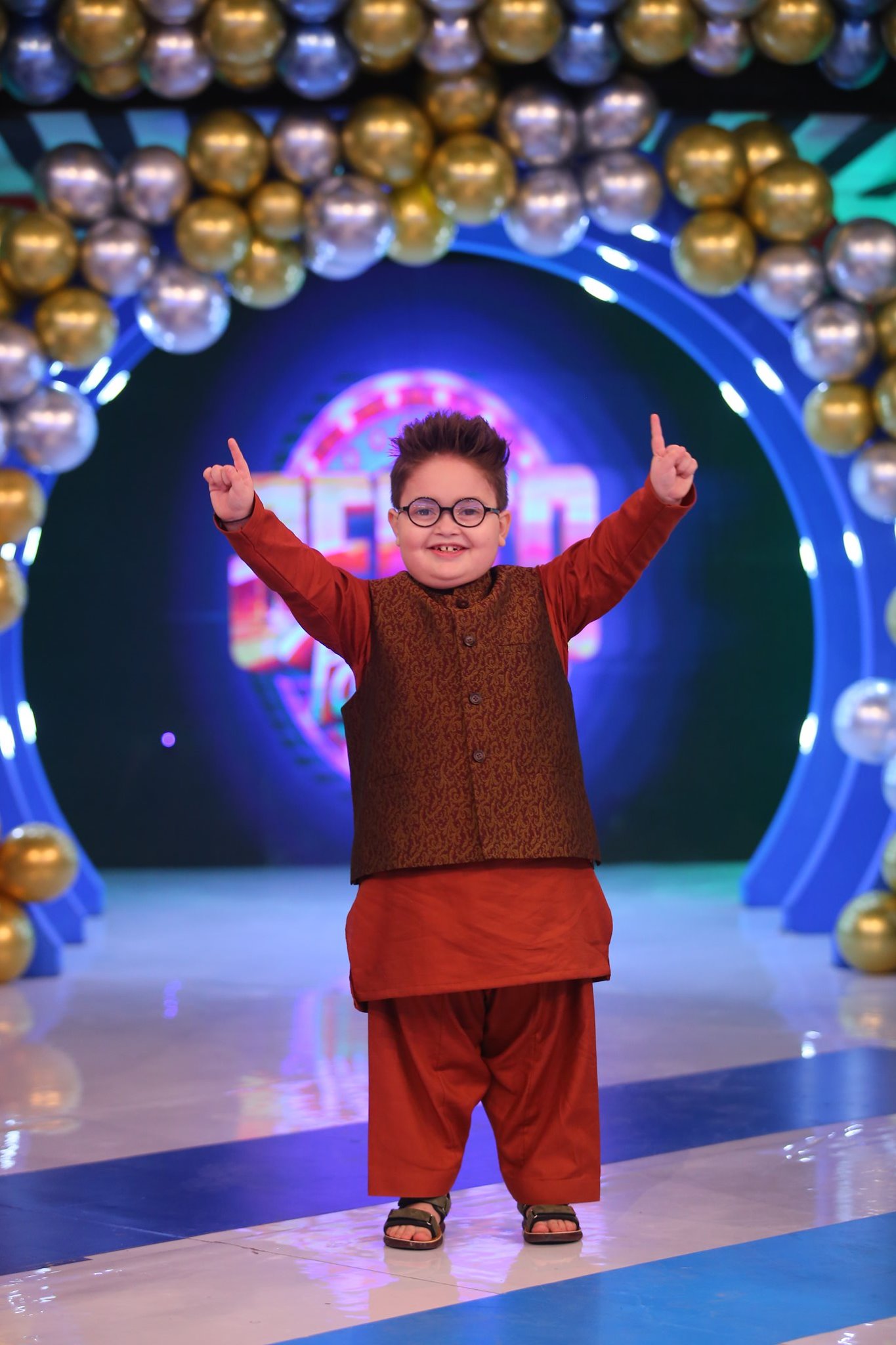 Pictures From Jeeto Pakistan Eid Special Show | Reviewit.pk