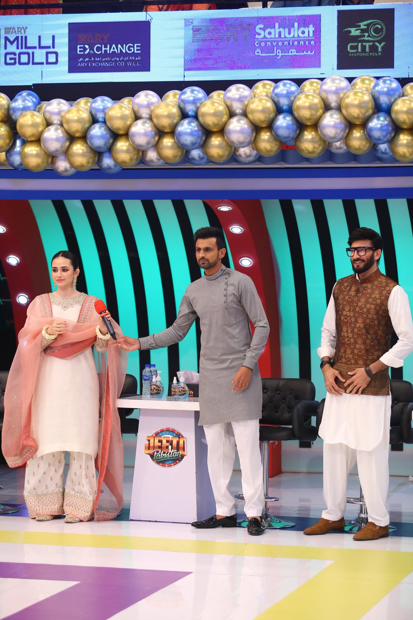 Pictures From Jeeto Pakistan Eid Special Show | Reviewit.pk