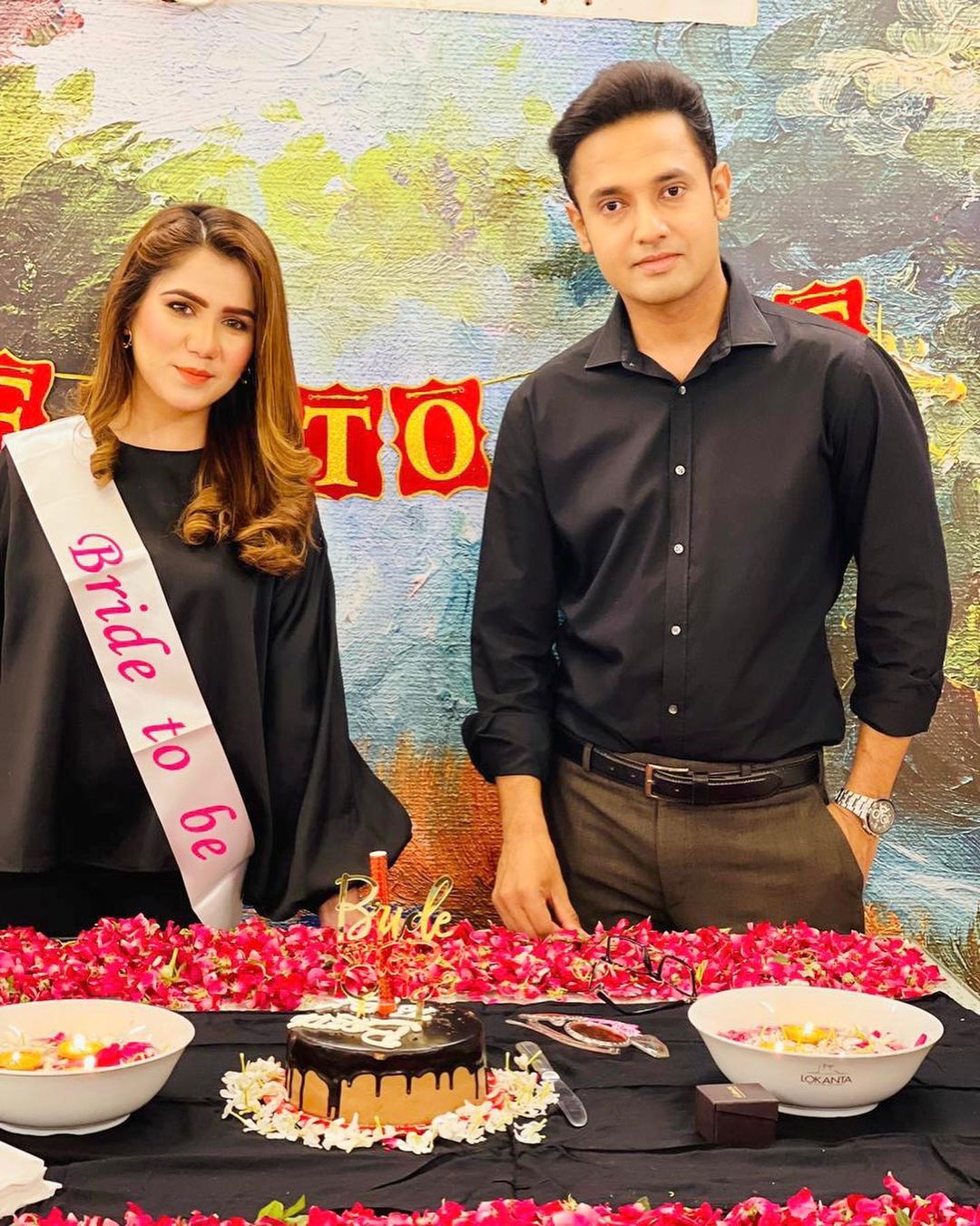 Beautiful Wedding Pictures Of Anchor Person Mahvish Tabassum | Reviewit.pk