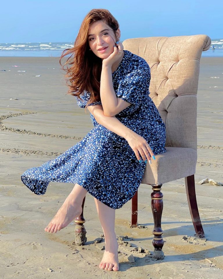 Actress Minsa Malik's Latest Pictures | Reviewit.pk