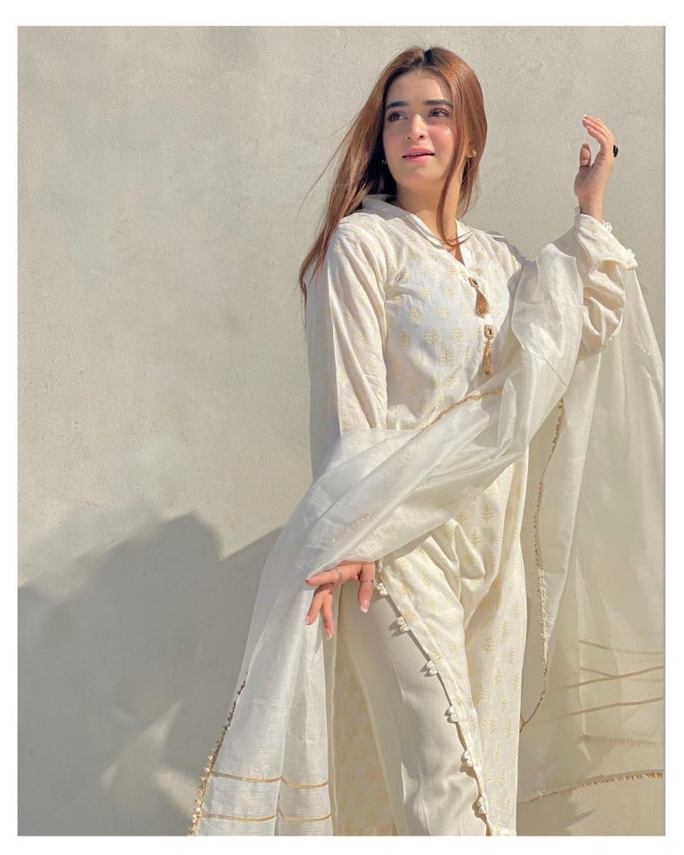 Actress Minsa Malik's Latest Pictures | Reviewit.pk