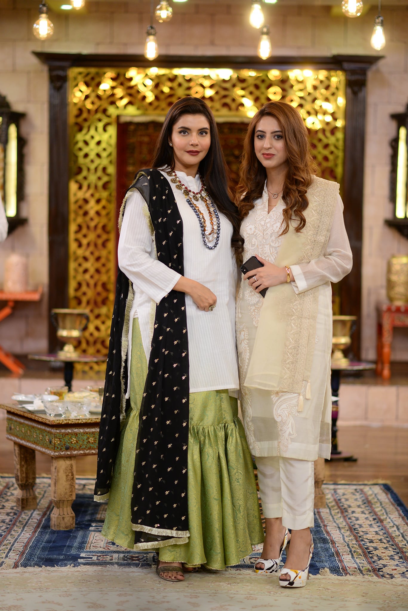Salman Saeed With His Wife Aleena At The Set Of Shan-e-Suhoor | Reviewit.pk