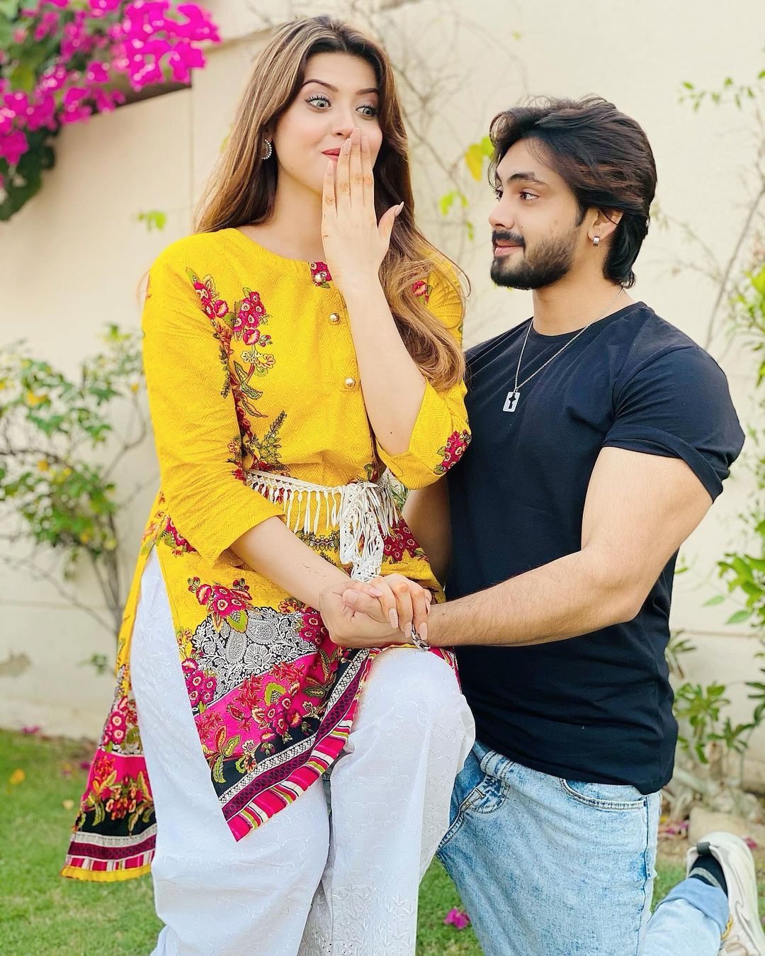 Aiman Zaman And Mujtaba Lakhani- Adorable Couple Pictures | Reviewit.pk