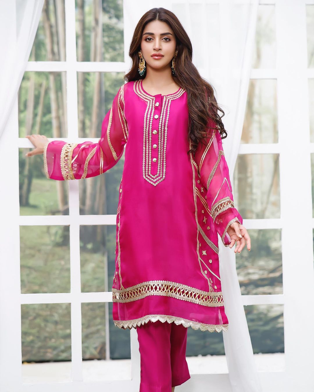 Anmol Baloch Looks Radiant Like Never Before In Her Recent Shoot ...