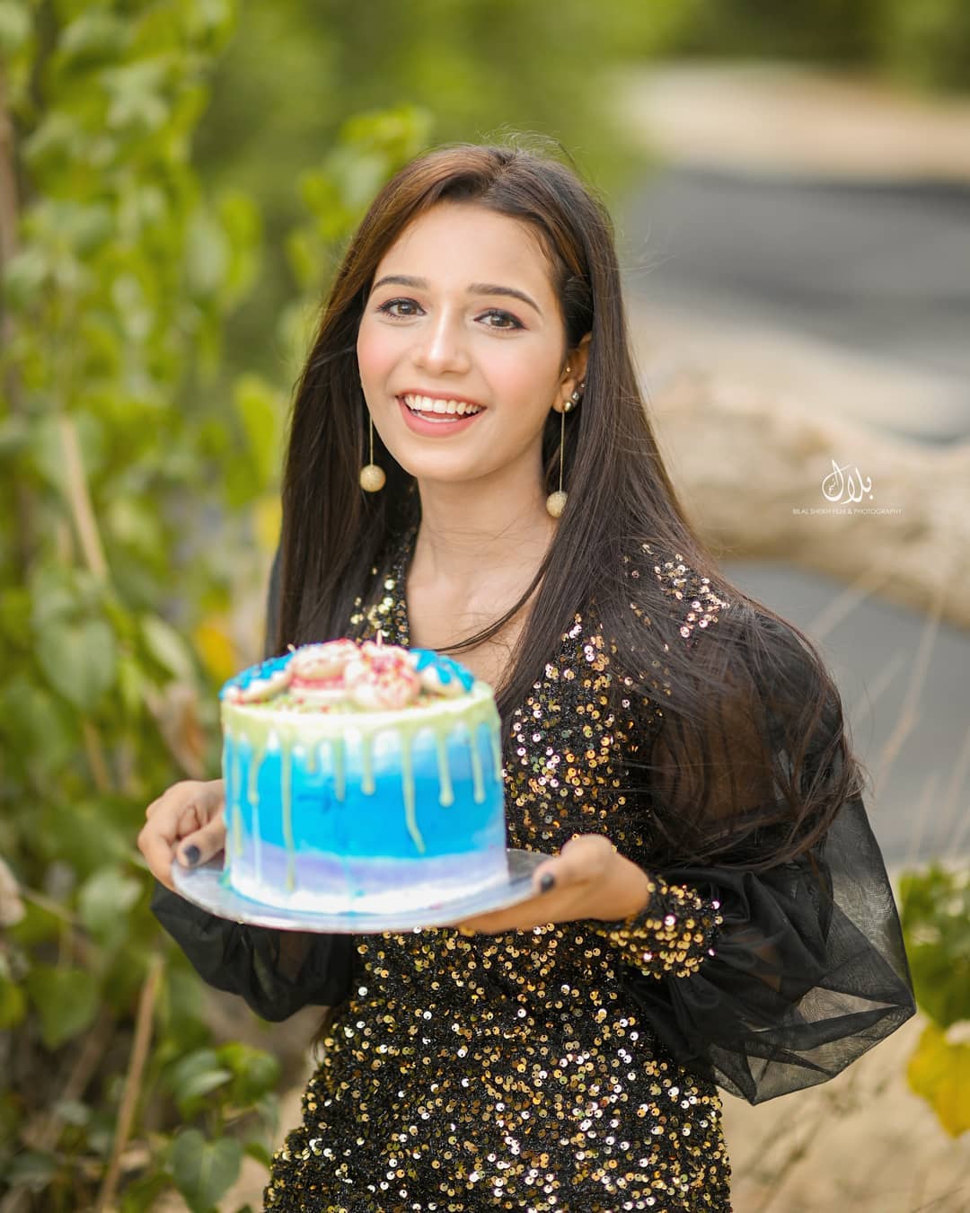Child Star Emaan Khan Celebrates Her Birthday - Beautiful Pictures ...
