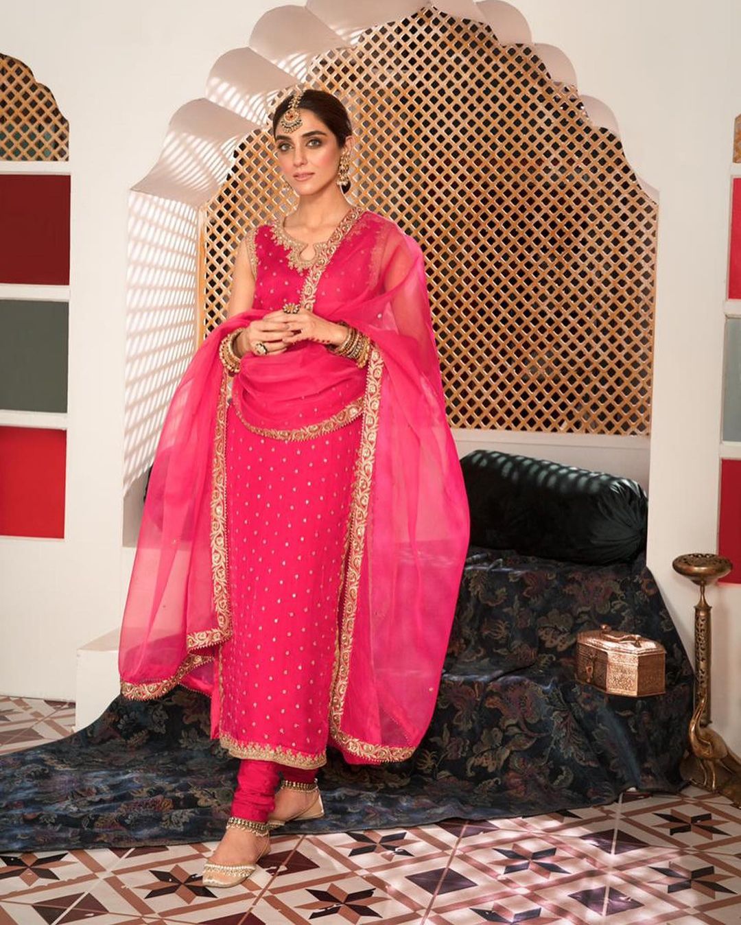 Maya Ali Posing For Her Own Clothing Line MAYA Prêt-a-Porter | Reviewit.pk