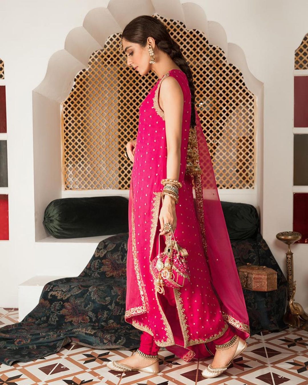 Maya Ali Posing For Her Own Clothing Line MAYA Prêt-a-Porter | Reviewit.pk