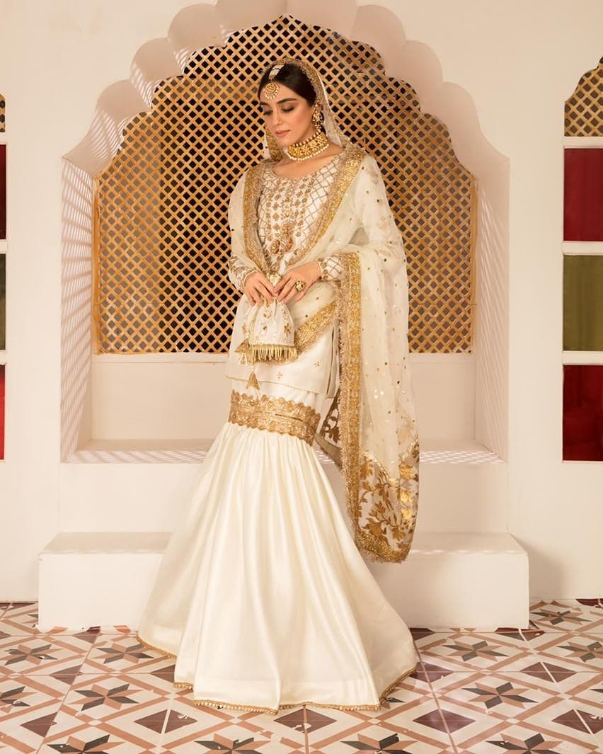 MAYA Prêt-a-Porter Latest Collection Featuring Maya Ali | Reviewit.pk