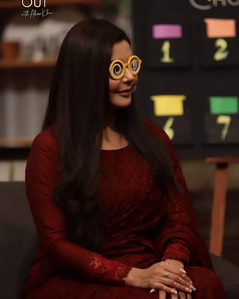 Nida Yasir And Yasir Nawaz At The Set Of "Time Out With Ahsan Khan ...