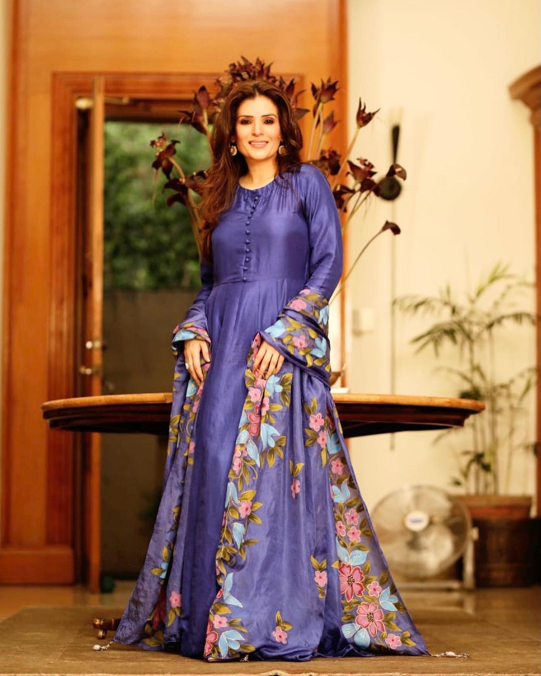 Recent Beautiful Pictures Of Resham | Reviewit.pk