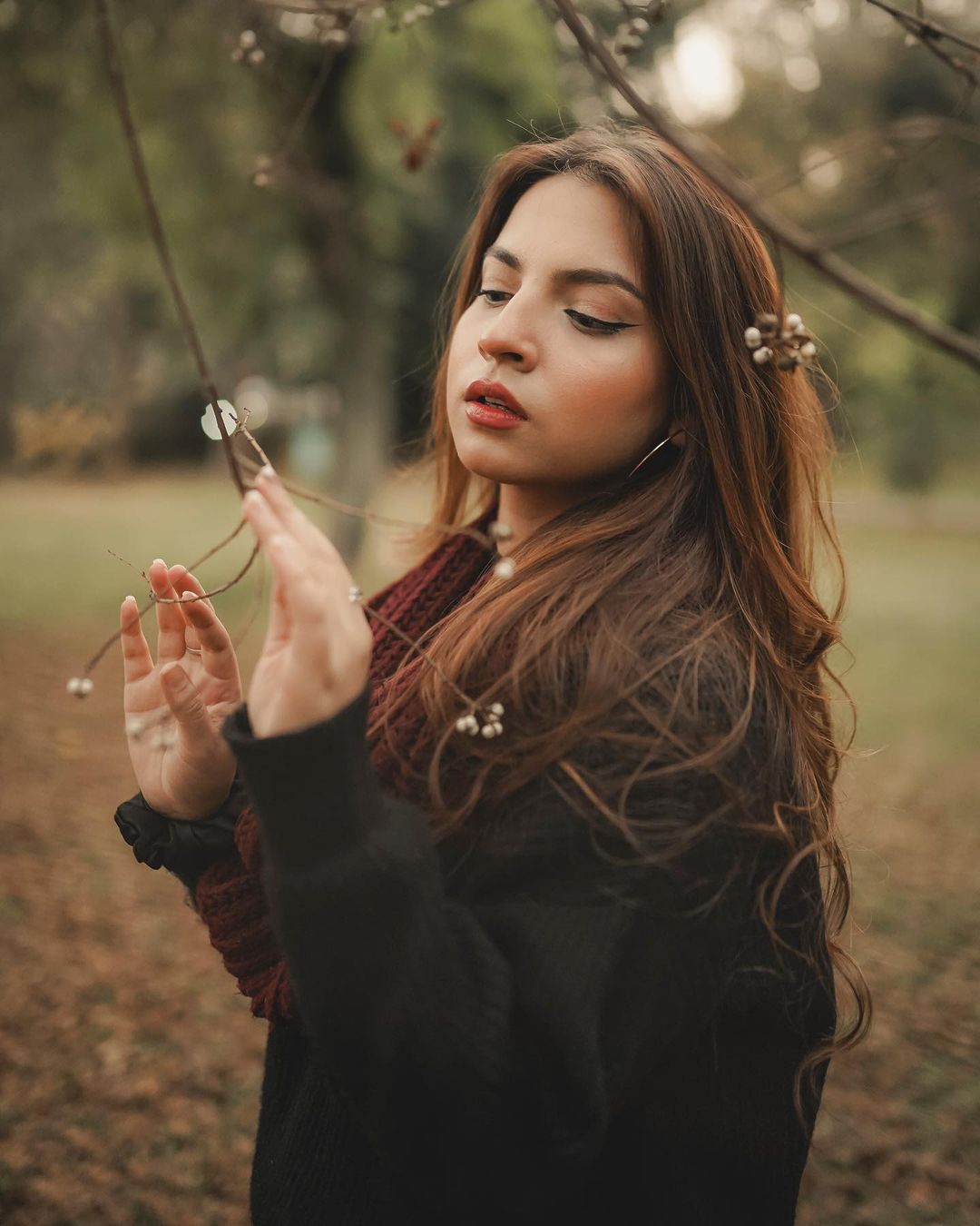 Latest Alluring Pictures Of Dananeer Mobeen | Reviewit.pk