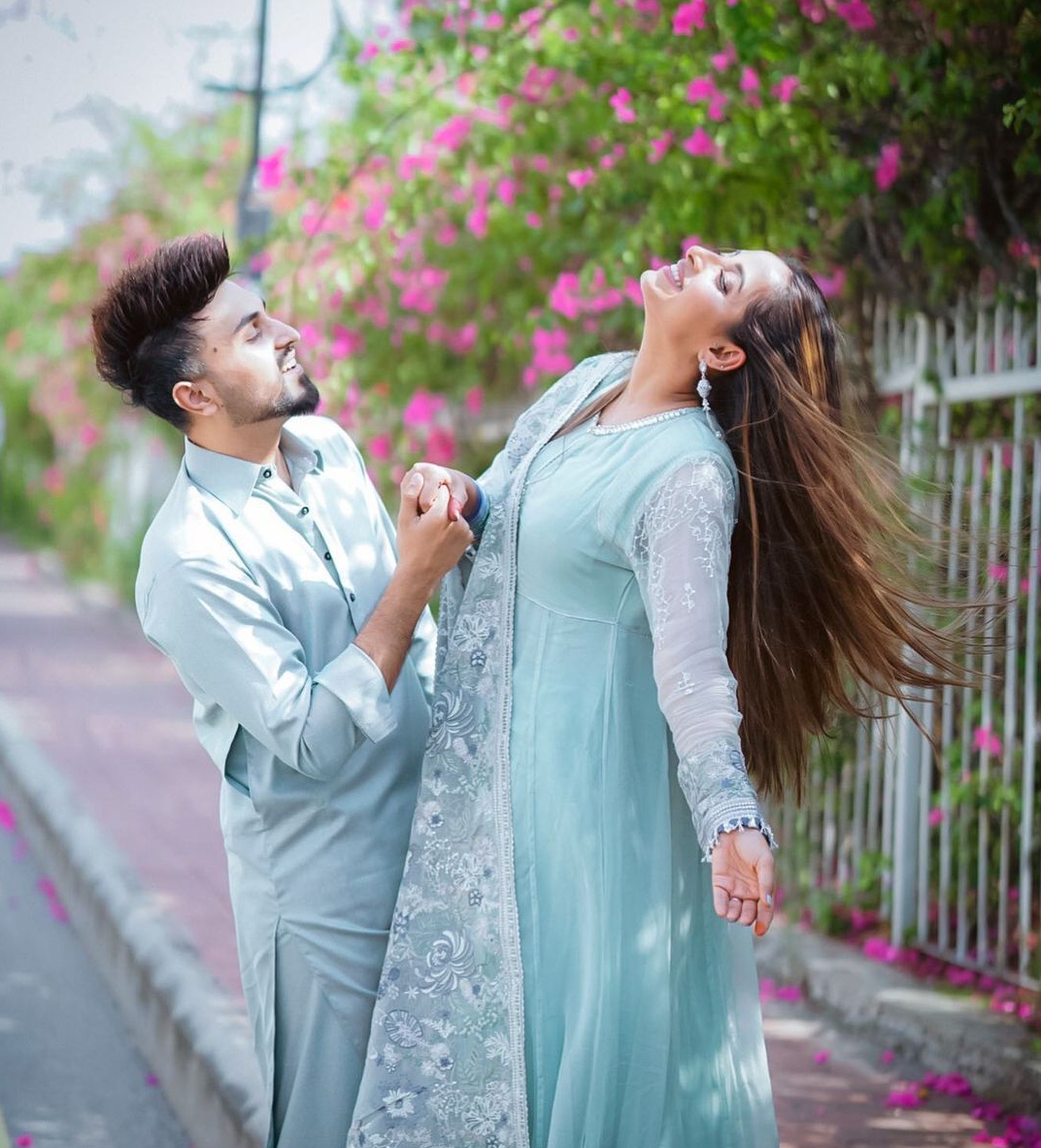 Celebrity Couples Posing On Eid-Ul-Azha 2021- All Pictures | Reviewit.pk
