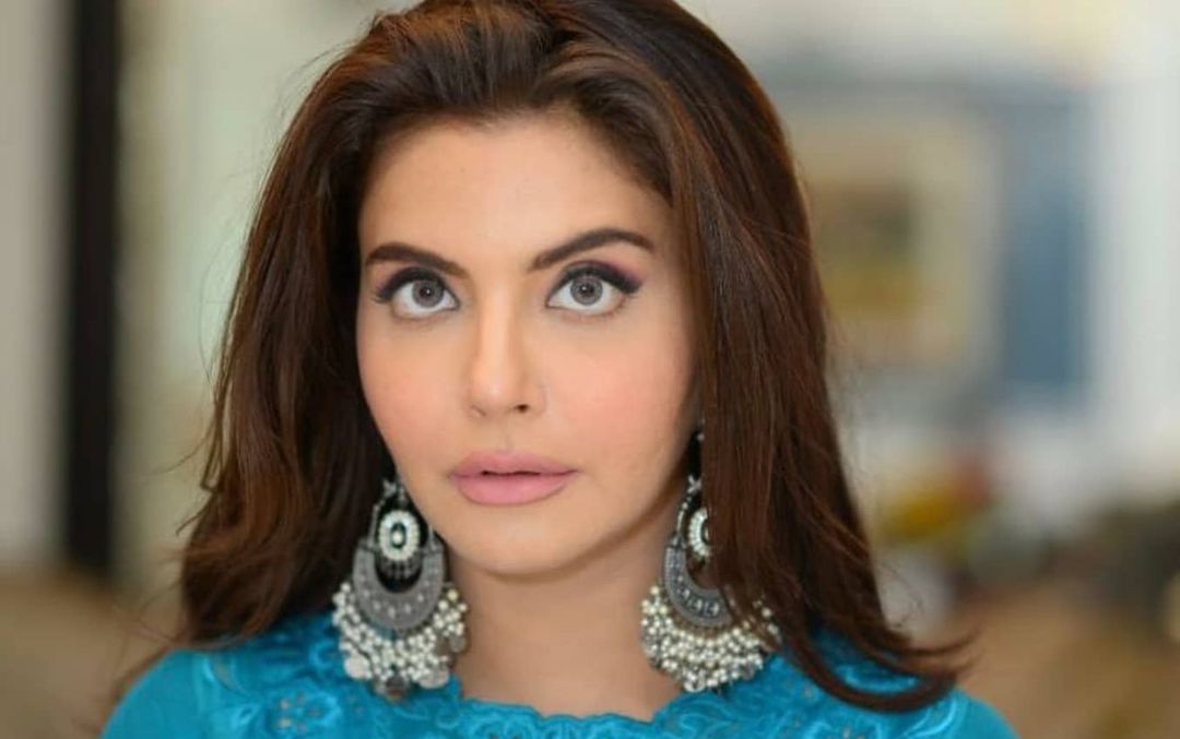 Alluring Eid Portraits Of Nida Yasir - Day 2 | Reviewit.pk
