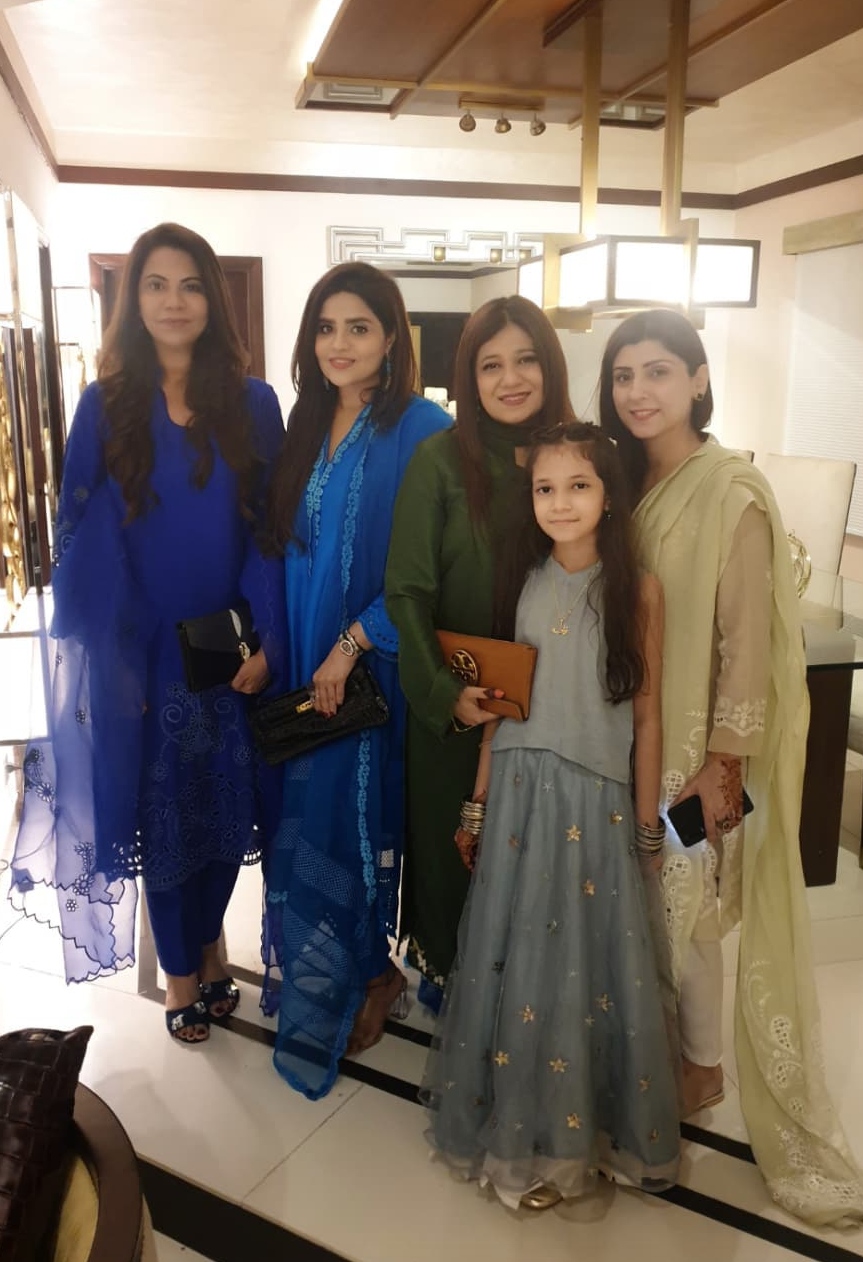 Samina Humayun And Sana Shahnawaz Eid Pictures | Reviewit.pk