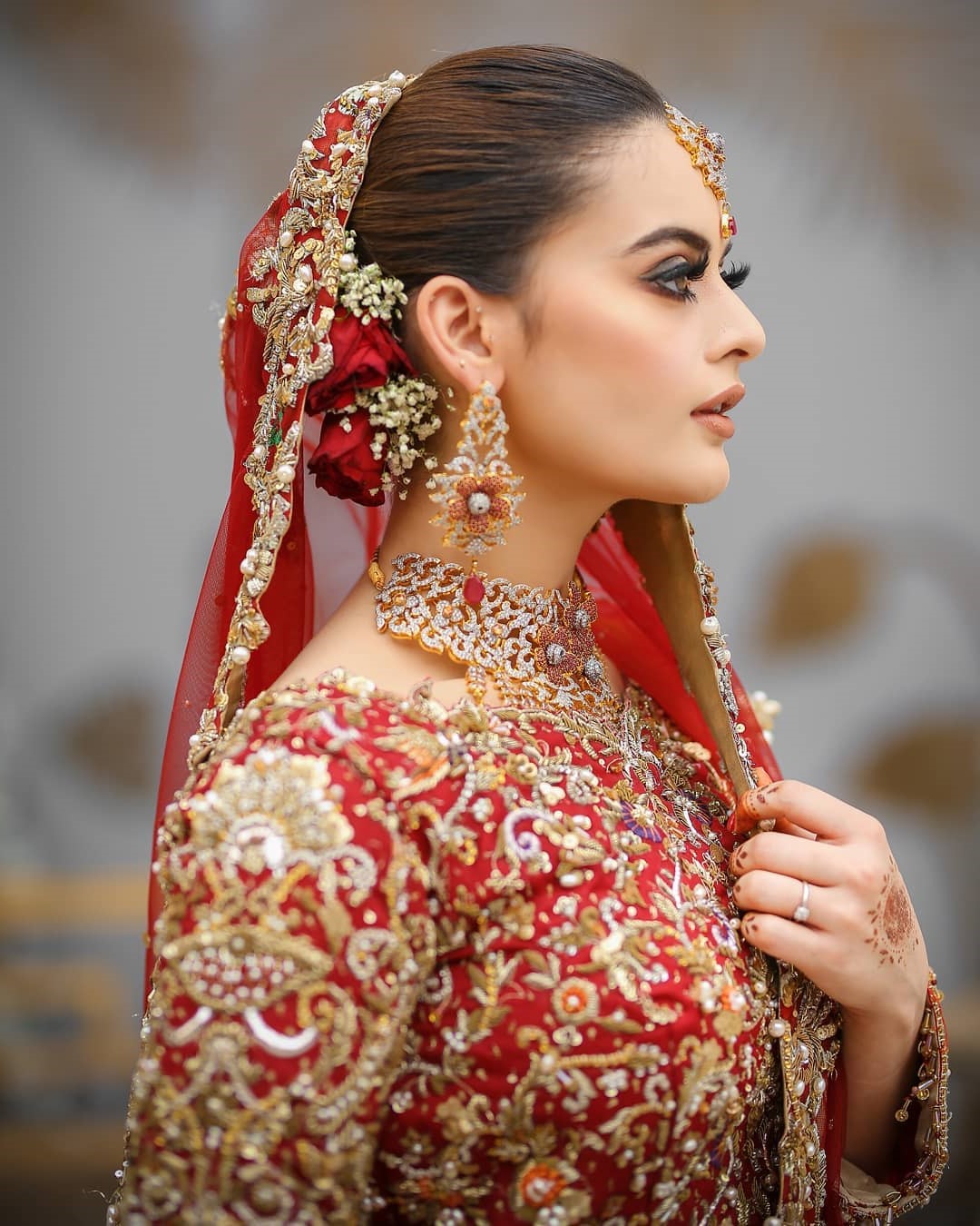 Samsara Couture House Featuring Minal Khan | Reviewit.pk