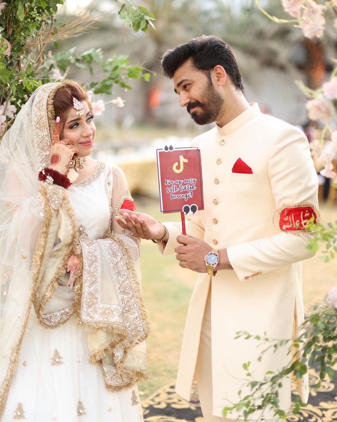 Dr Madiha With Husband MJ Ahsan - Pictures From Kumrat Valley | Reviewit.pk