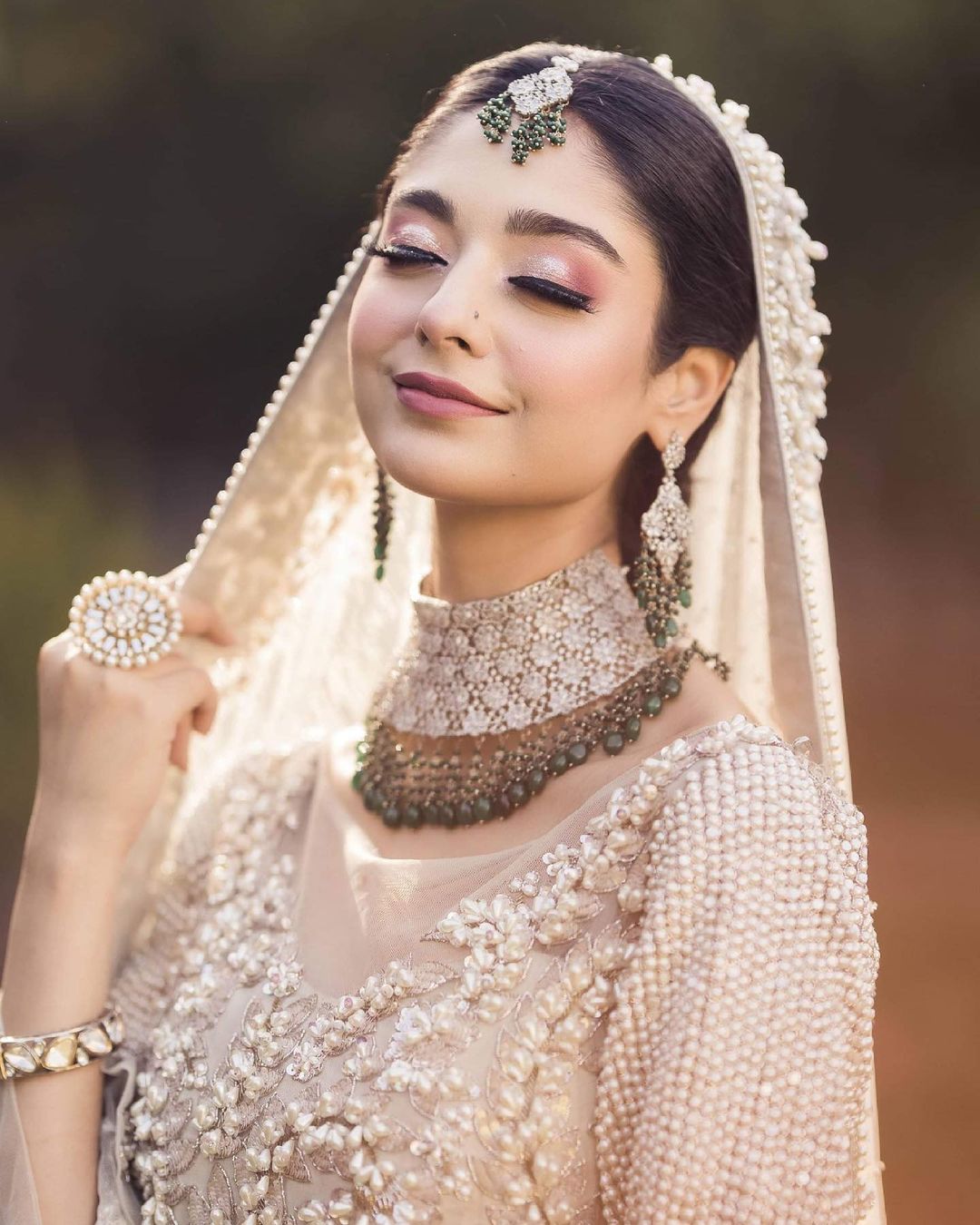 Noor Zafar Khan Looks Like A Vision To Behold In Recent Photoshoot ...