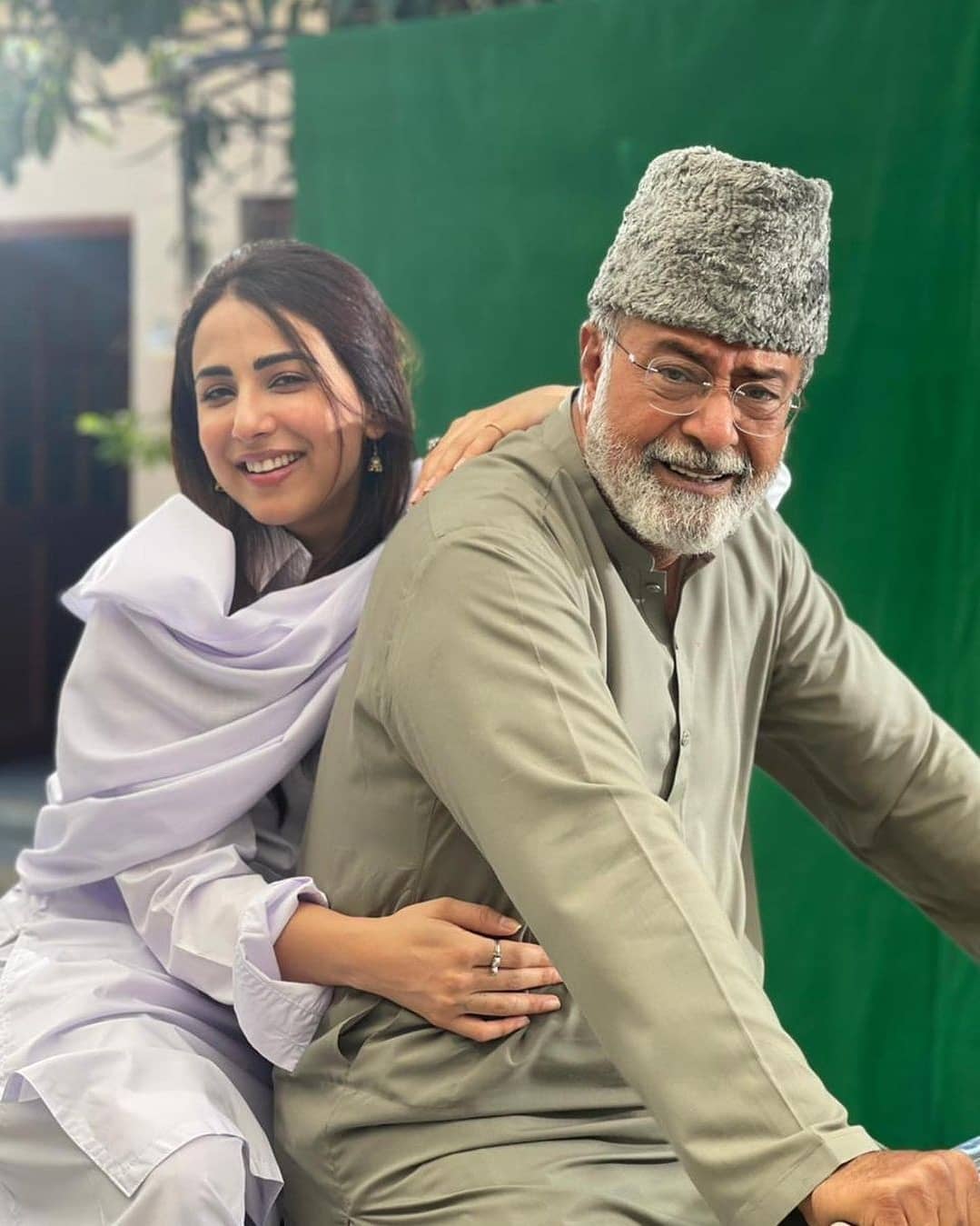 Drama Serial Parizaad - BTS Pictures | Reviewit.pk